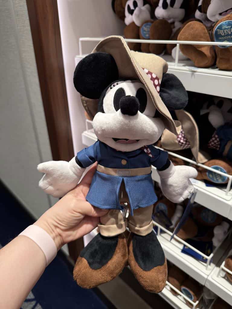 DCL Collection offers a Passport to Adventure - Fashion