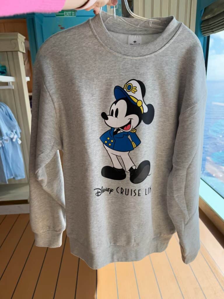 Pick Your Captain on DCL - Fashion